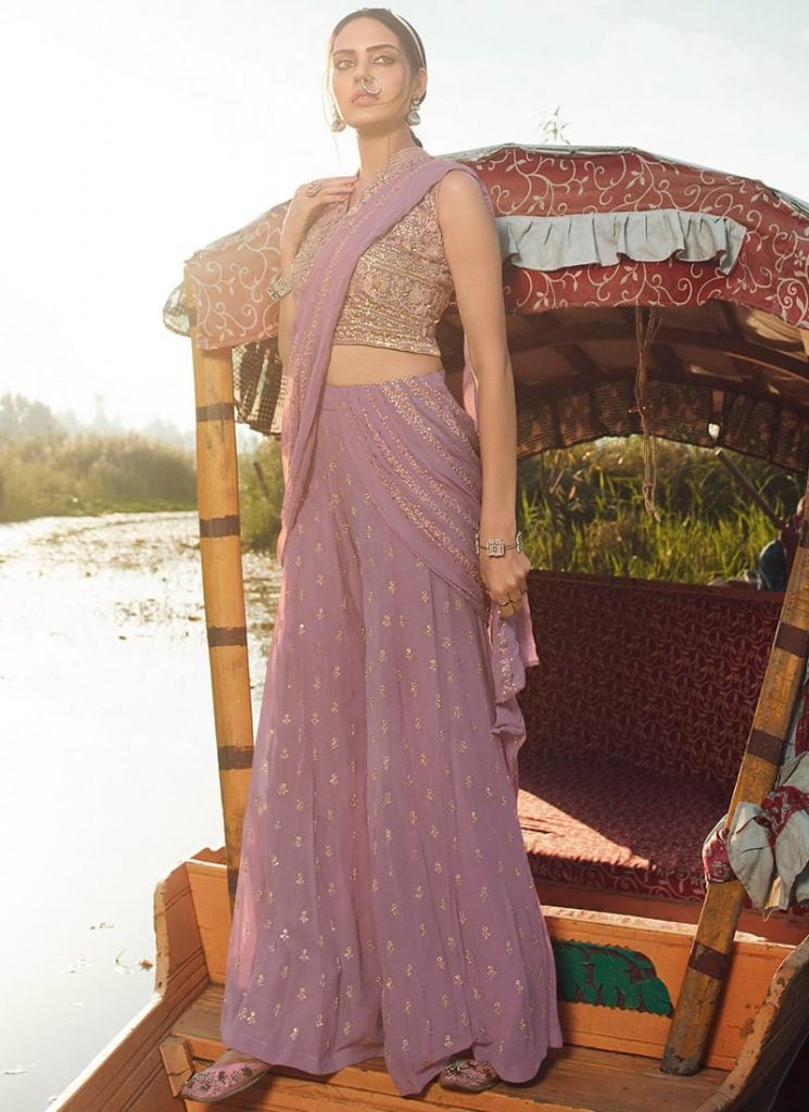 10 Indo-Western Outfit and Dresses Ideas for Women to Look Stylish